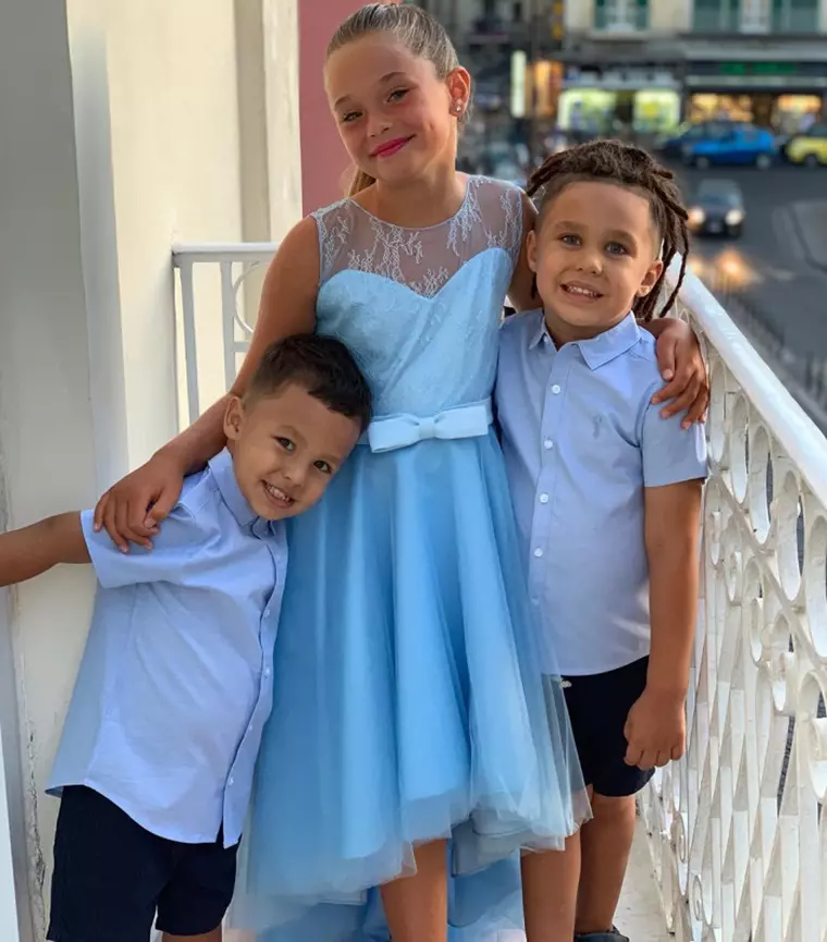 Maya, fiica Antoniei, a împlinit 9 ani. FOTO | Unica.ro