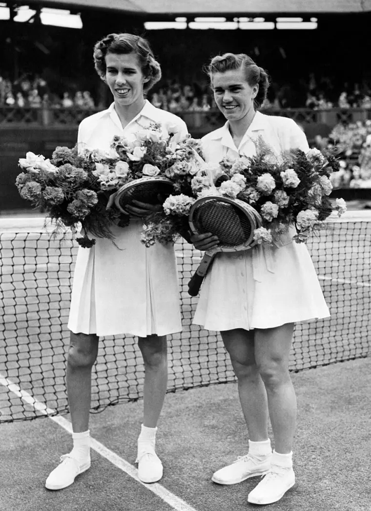 A murit Shirley Fry, o legendă a tenisului. A câștigat 17 titluri de ...