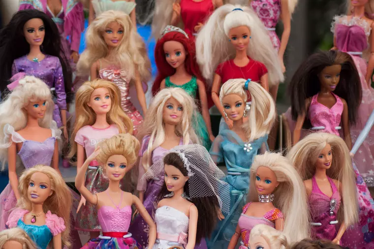 Păpușile Barbie. Istoria celor mai populare păpuși din lume! | Unica.ro