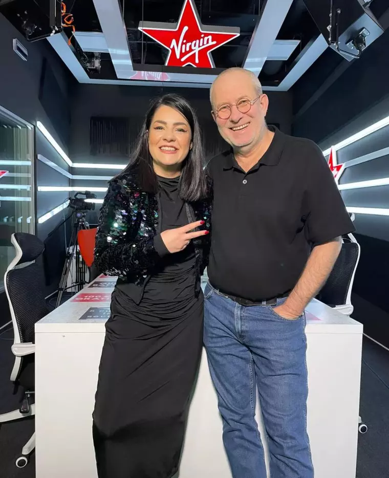 Florin Busuioc, la Pro TV de aproape 20 de ani. Cine este femeia care i ...