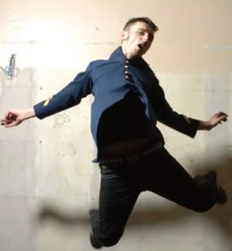 Paul Dunca - Un nou proiect dupa serialul "Cu un pas inainte" | Viva.ro