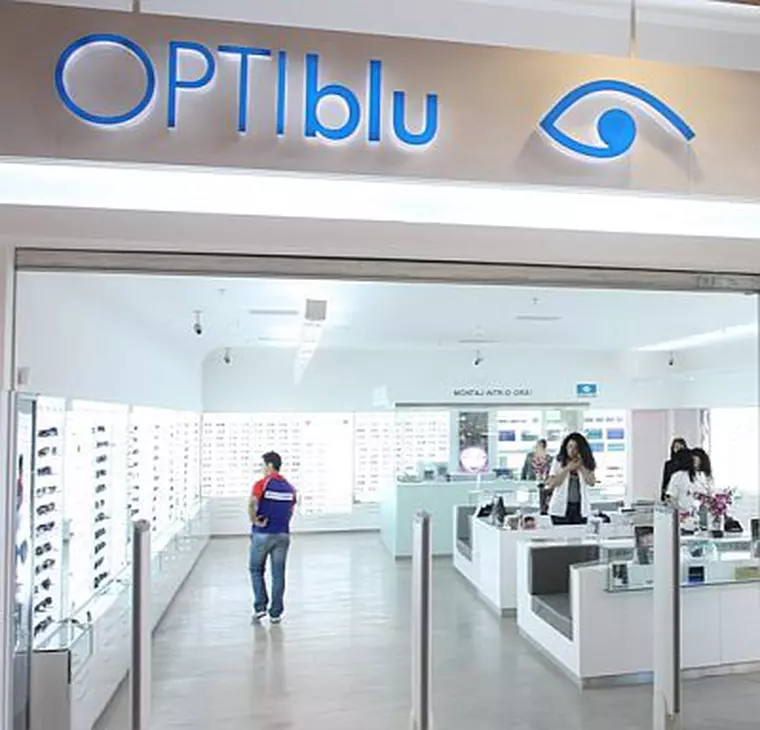 Noul magazin Optiblu | Viva.ro