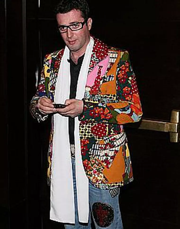 Catalin Dezbracatu - La prezentarea colectiei ”Vanity.Him” by Alexandru ...