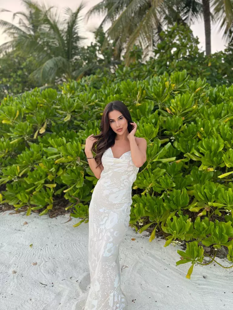 Cum a ajuns Alexandra Anastasescu să prezinte „Flash Monden”, la Prima ...