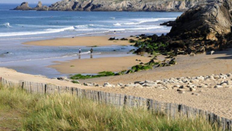 Plaja Cap Midia Navodari - Hoteluri pensiuni vile Navodari | Cazare ...