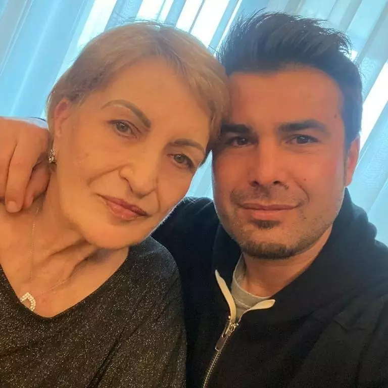 Mama lui Adrian Mutu a murit la 71 de ani. „Drum lin către îngeri ...