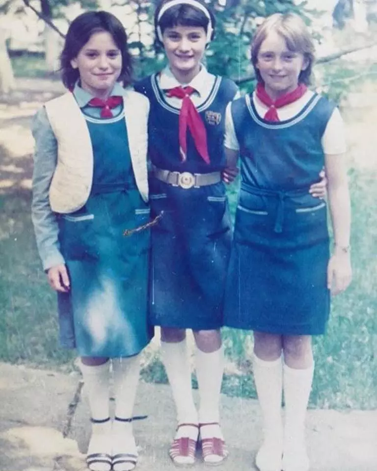 andreea esca in copilarie | Unica.ro