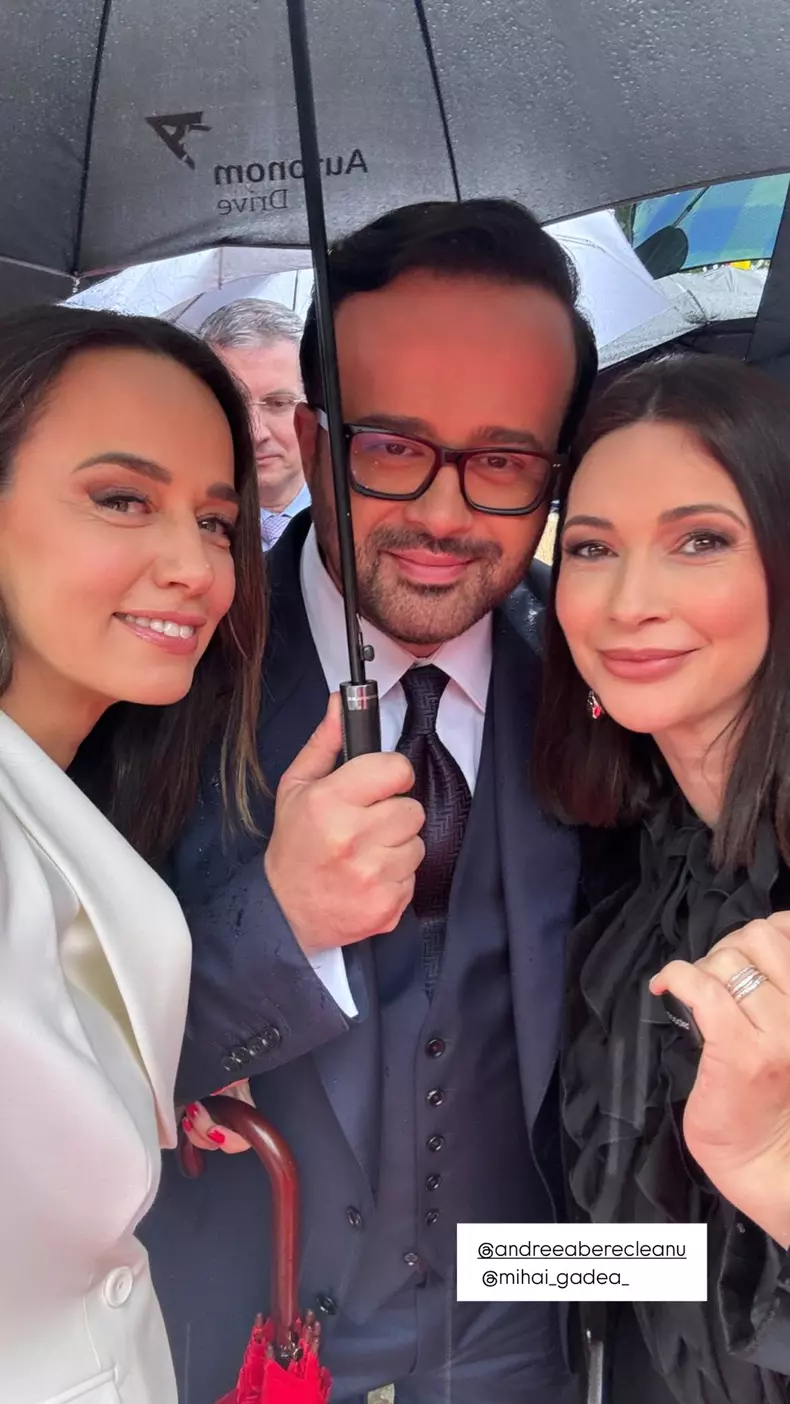 Andreea Raicu, Mihai Gâdea și Andreea Berecleanu la învestirea lui ...