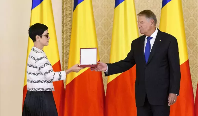 Delia Dinu si Klaus Iohannis (1) | Unica.ro