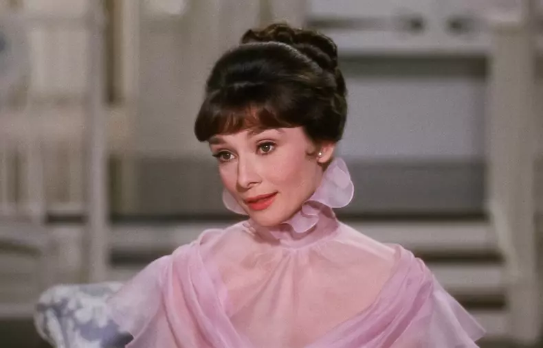Audrey Hepburn | Unica.ro
