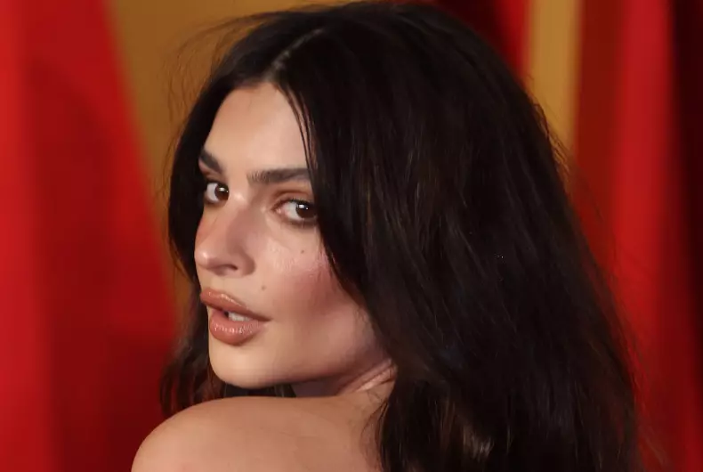 Emily Ratajkowski Attends Monaco GP | Unica.ro