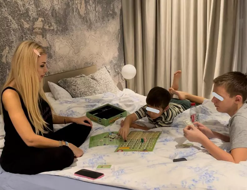 vicol laura | Unica.ro