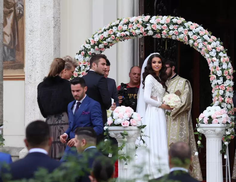 mutu si sandra la nunta | Unica.ro