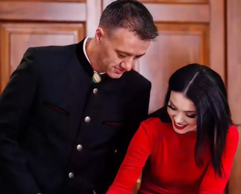 anca_dumitra_din_las_fierbinti-5 | Unica.ro