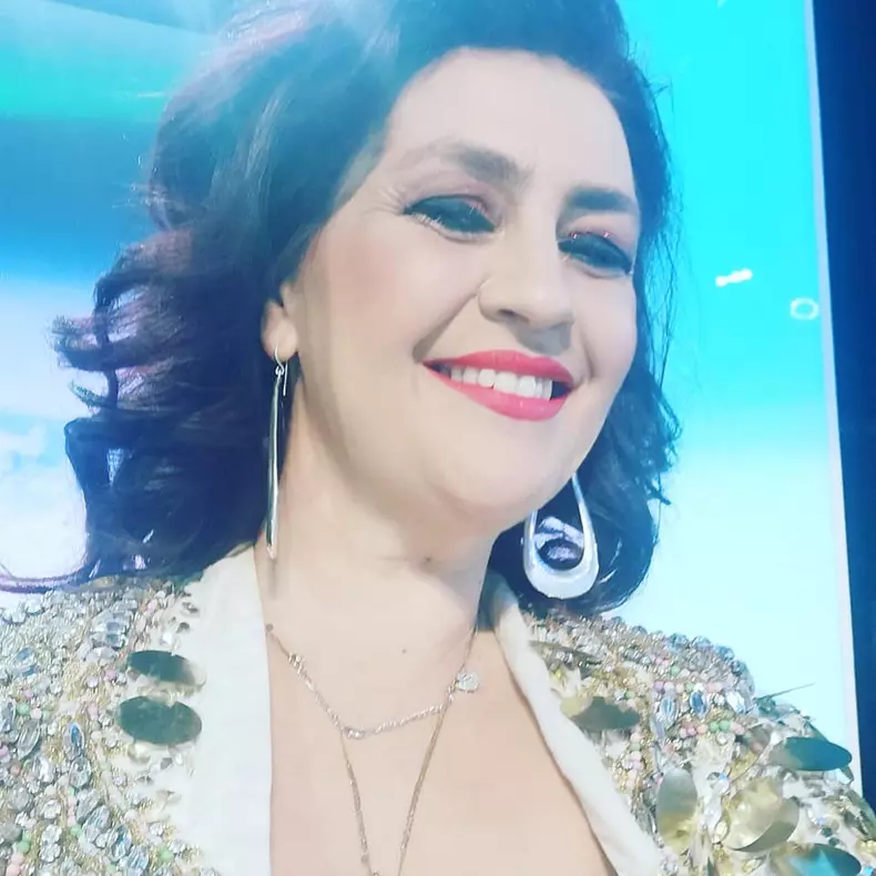 Rona Hartner (12) | Unica.ro