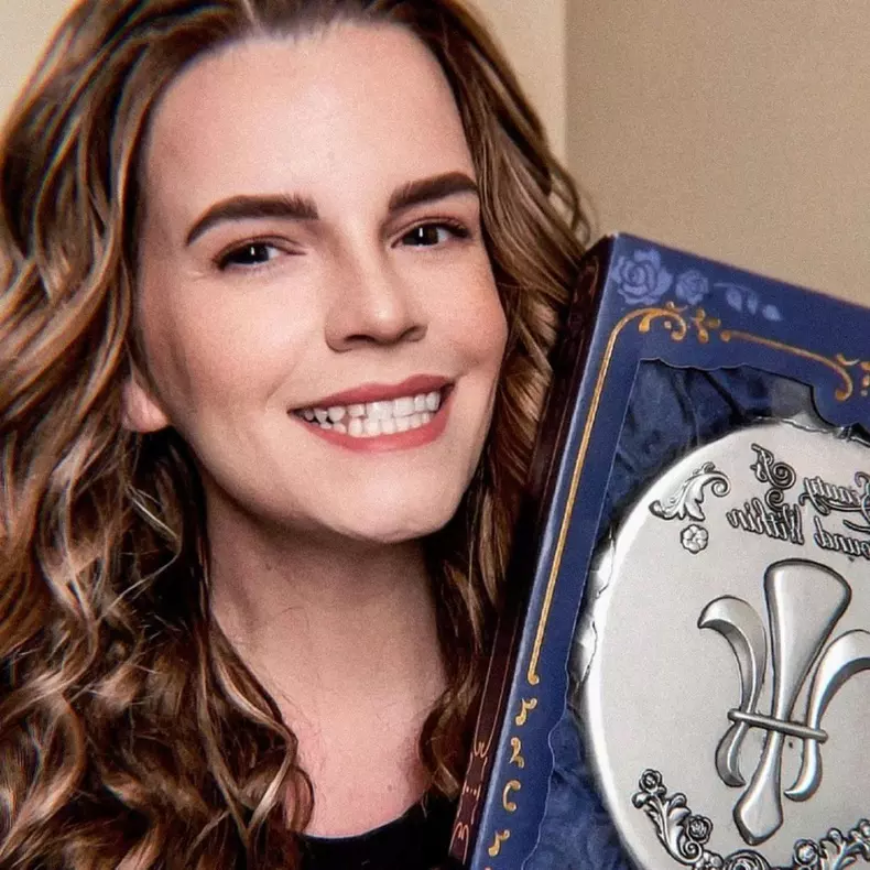 EXCLUSIVE: Kari Whitmore, an Emma Watson lookalike, says people call ...