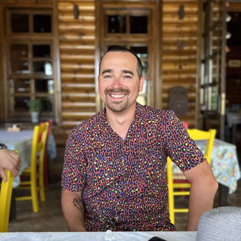 vasi zambind | Unica.ro