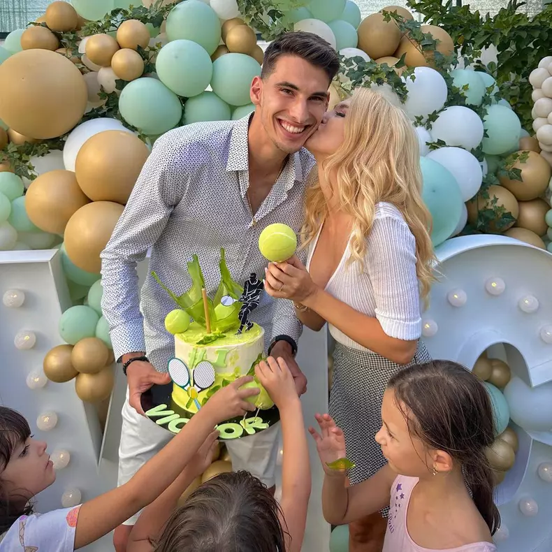 Andreea Bălan, mesaj emoționant pentru iubitul ei. Victor Vlad Cornea a împlinit 30 de ani