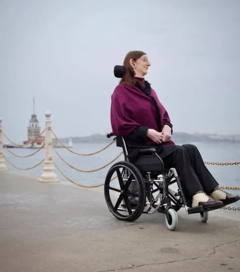 Rumeysa-Gelgi-cea-mai-inalta-femeie-din-lume-6 | Unica.ro