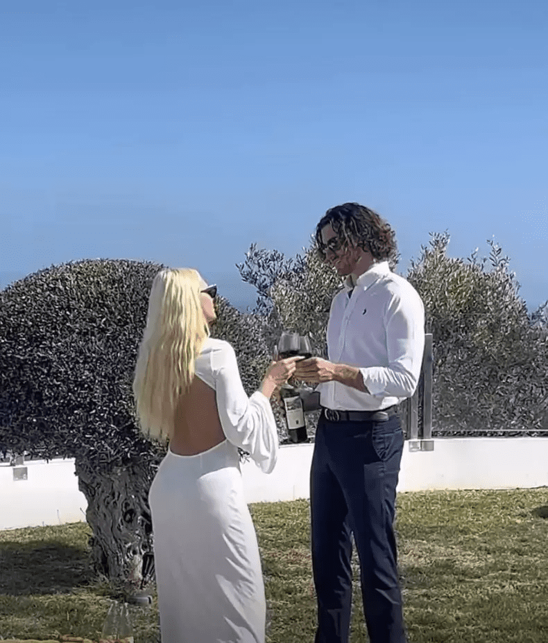 Alexandra Stan a fost înşelată de iubitul milionar. Darcy Troch avea o ...