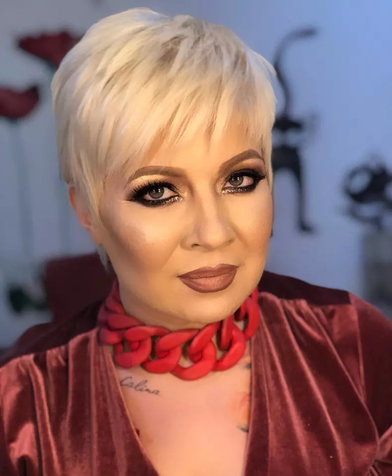 Catinca Roman | Unica.ro