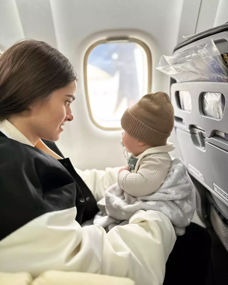 Theo Rose copil | Unica.ro