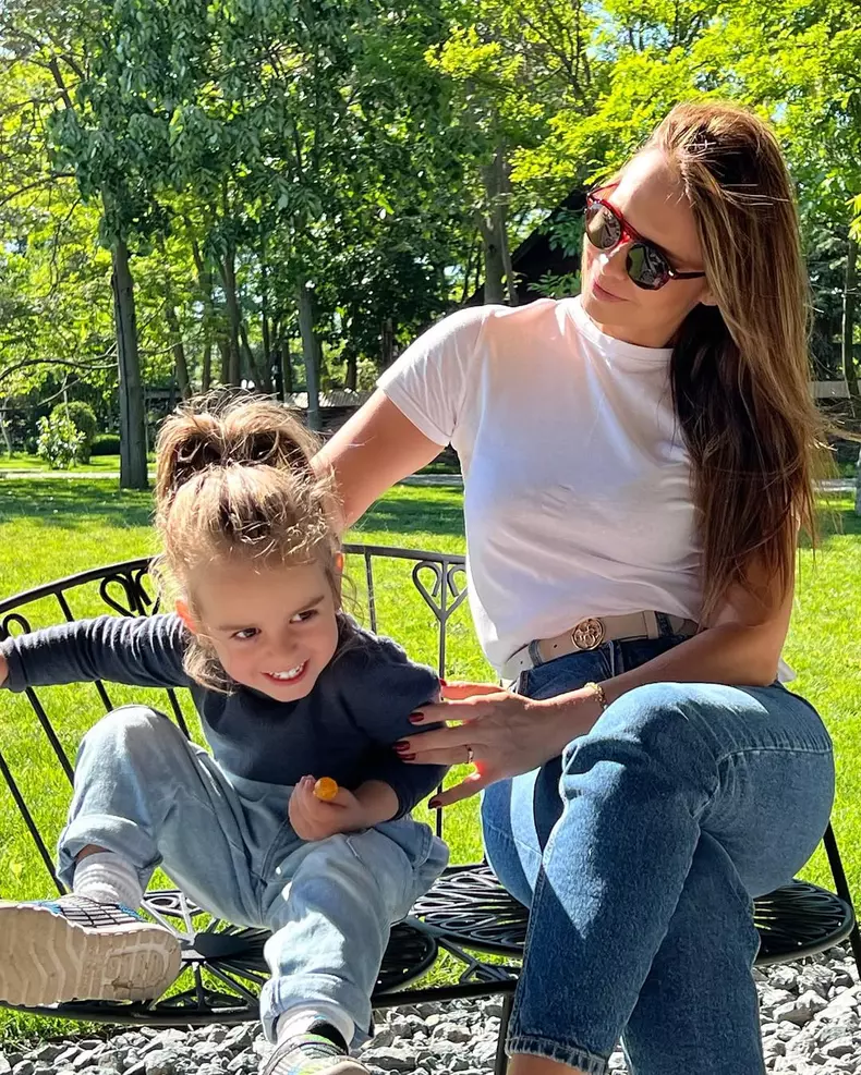 Ce planuri de vacanță are Magda Pălimariu alături de fiul ei, Aksel ...