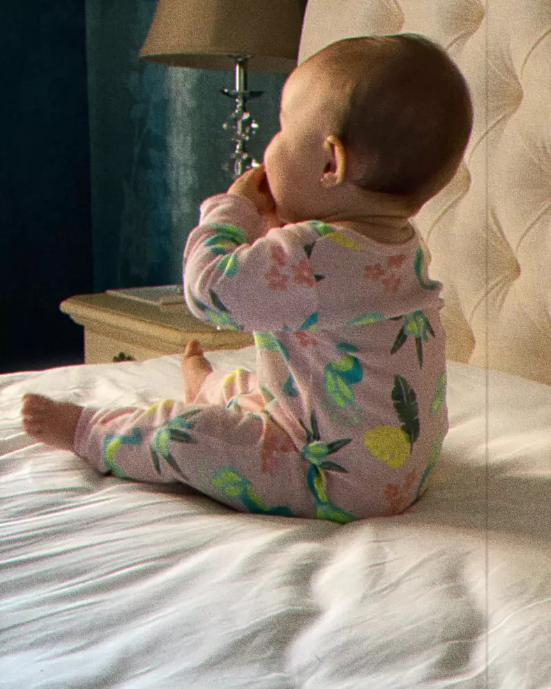 fiica Smiley Ginei Pistol | Unica.ro