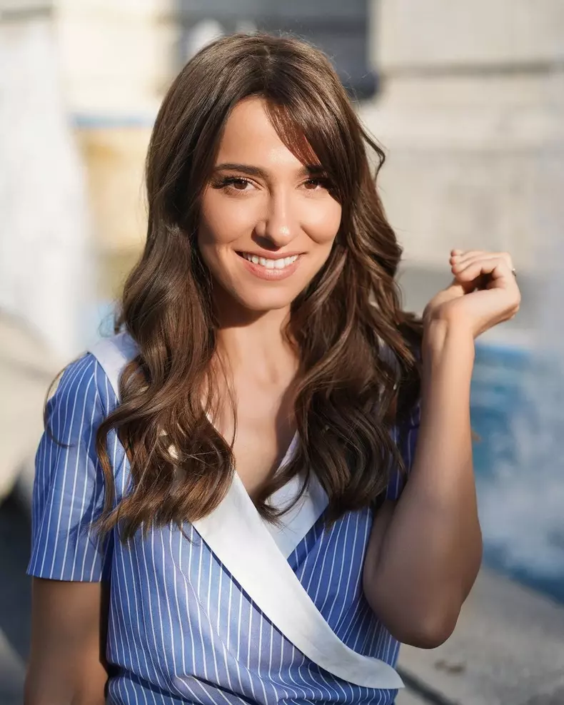 INTERVIU. Dana Rogoz ne-a spus care sunt valorile pe care își dorește ...