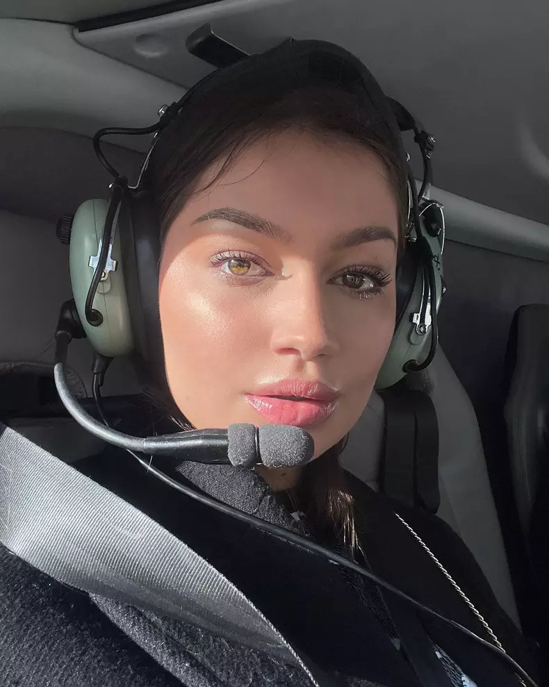 maria speranta fiica actritei adriana trandafir a implinit 23 de ani (3 ...