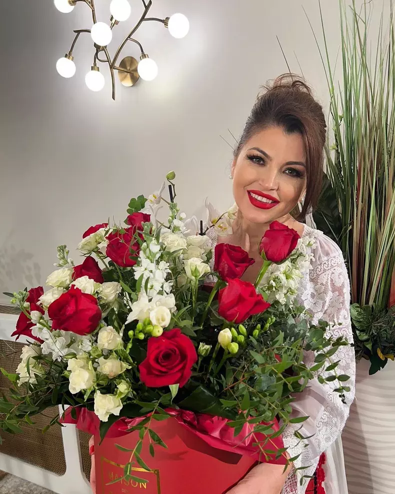 Claudia Ghițulescu | Unica.ro