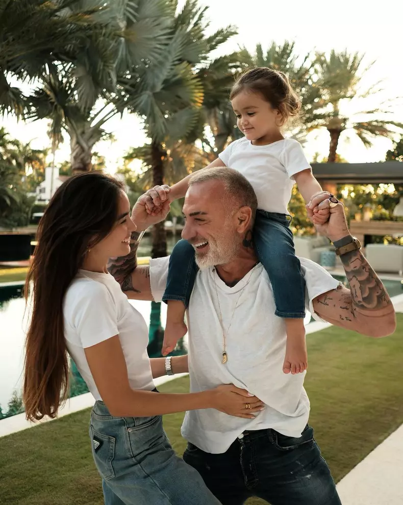 Gianluca Vacchi Sharon Fonseca fiica Blu Jerusalema Vacchi prima zi de ...