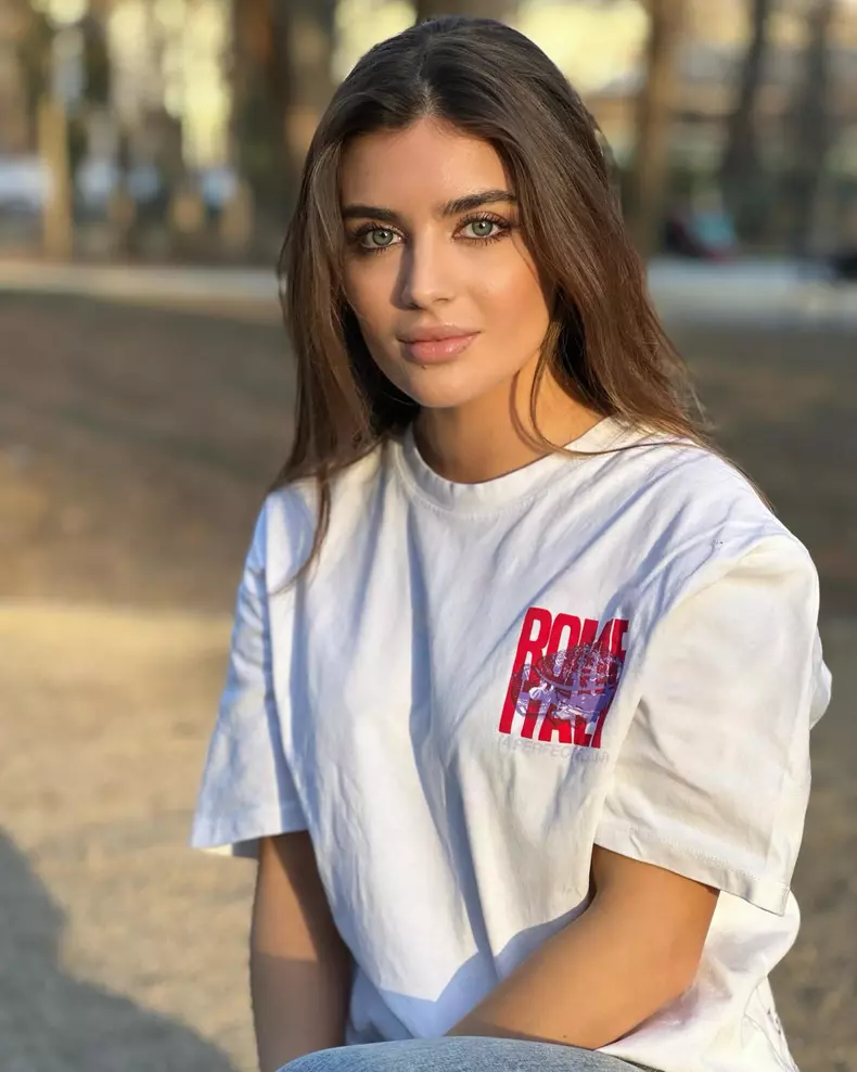 Ana Bodea | Unica.ro