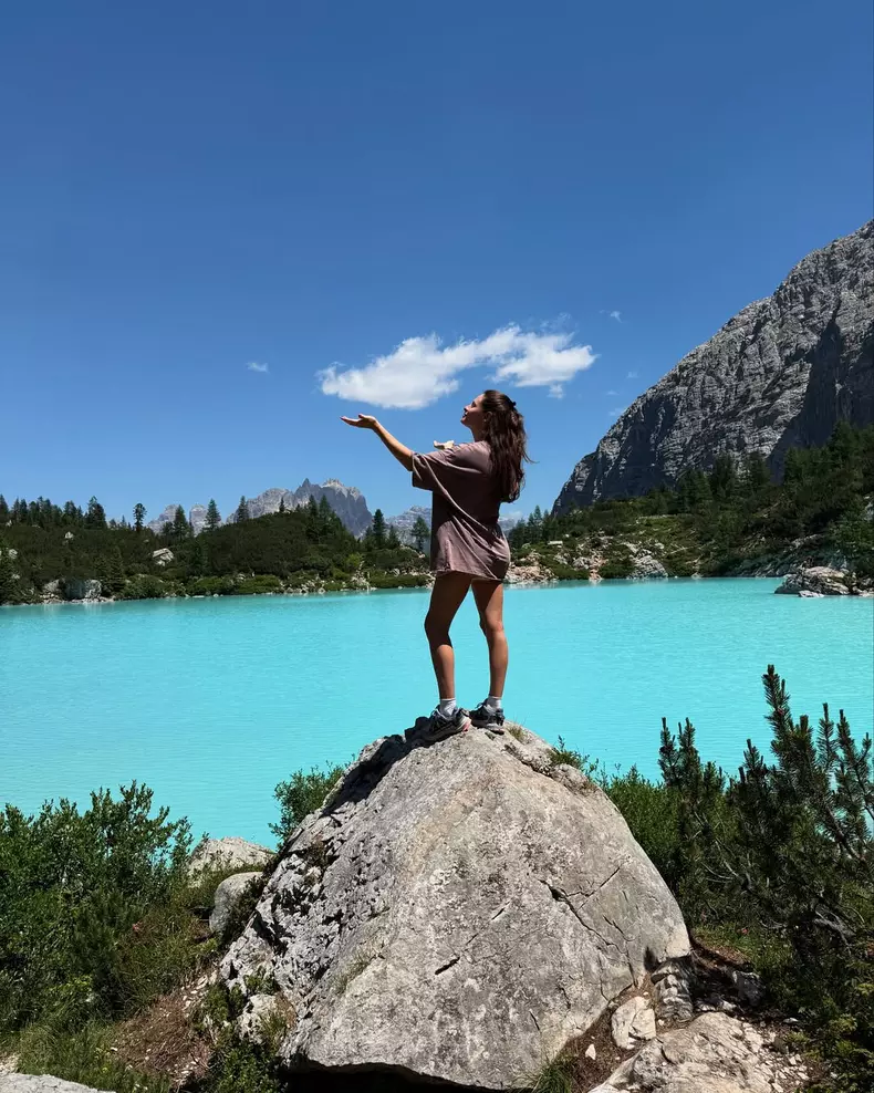 Raluka, imagini din vacanță. Cum l-a surprins artista pe partenerul ei ...