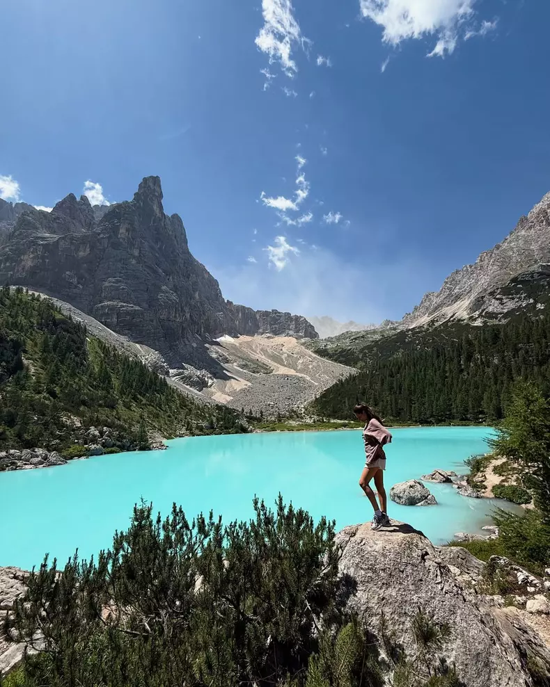 Raluka, imagini din vacanță. Cum l-a surprins artista pe partenerul ei ...