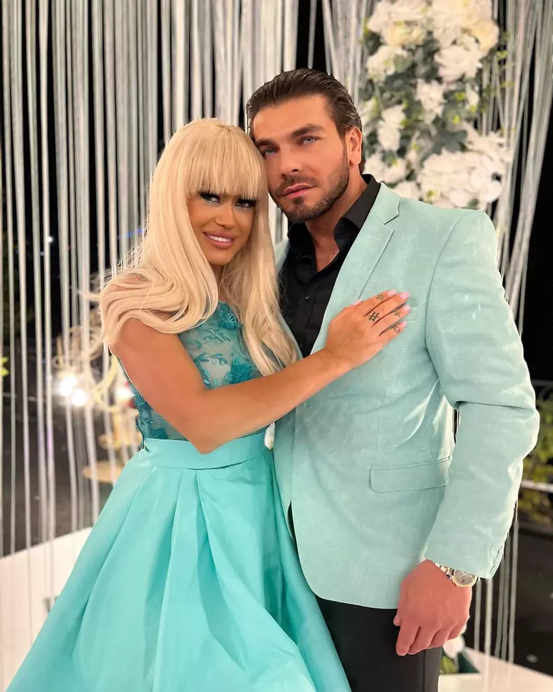 Anda Adam și soțul său au fost surprinși de furtuna care a făcut ravagii în Dubai: „Mi-e frică ...