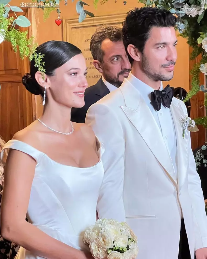 Pinar Deniz s-a căsătorit cu unul dintre cei mai râvniți burlaci din ...