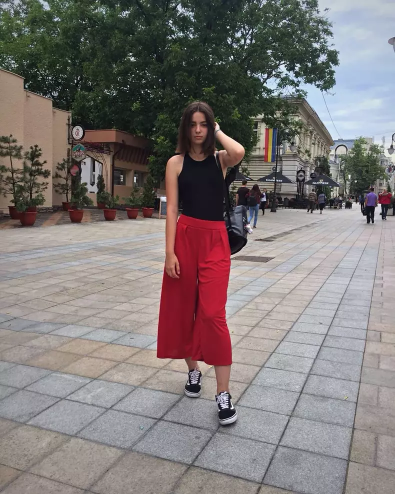 Transformare spectaculoasă! Cum arăta Karina Jianu cu aproape 7 ani în ...