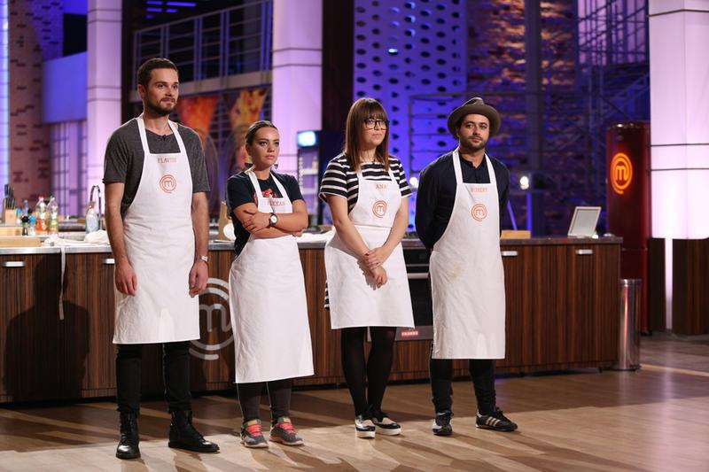 Patru concurenți se luptă, în seara asta, pentru marele premiu de la ...