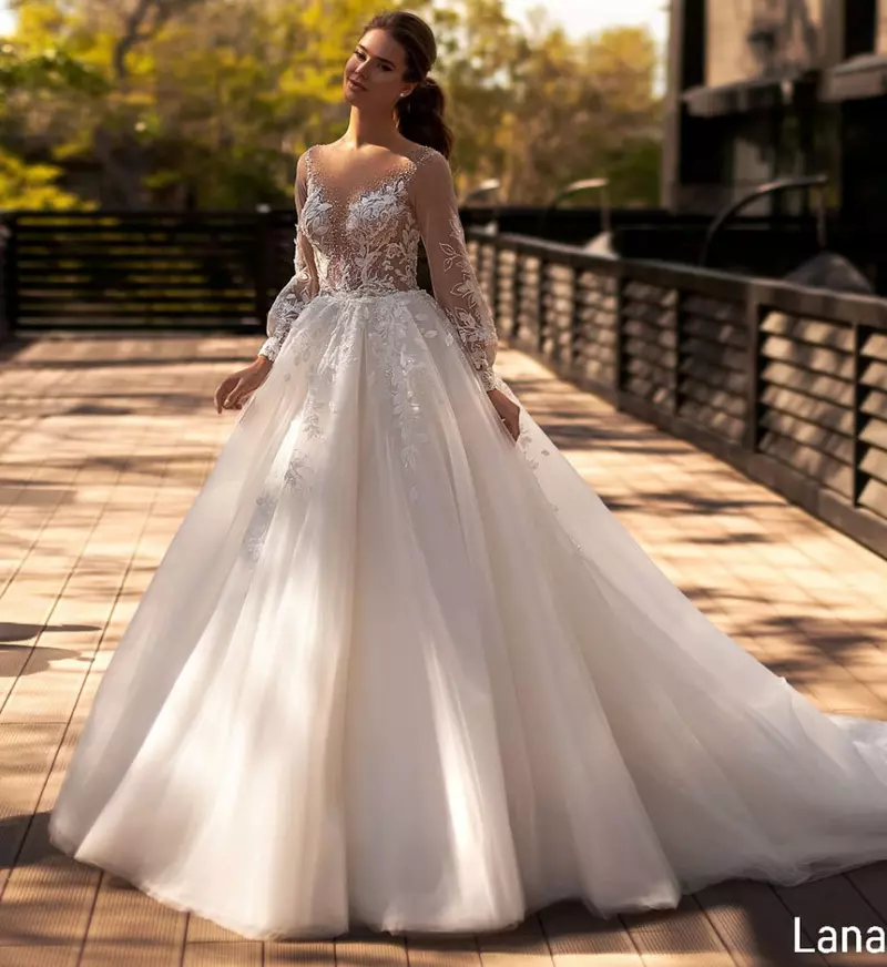 Elemente ale stilului romantic la rochiile de mireasă