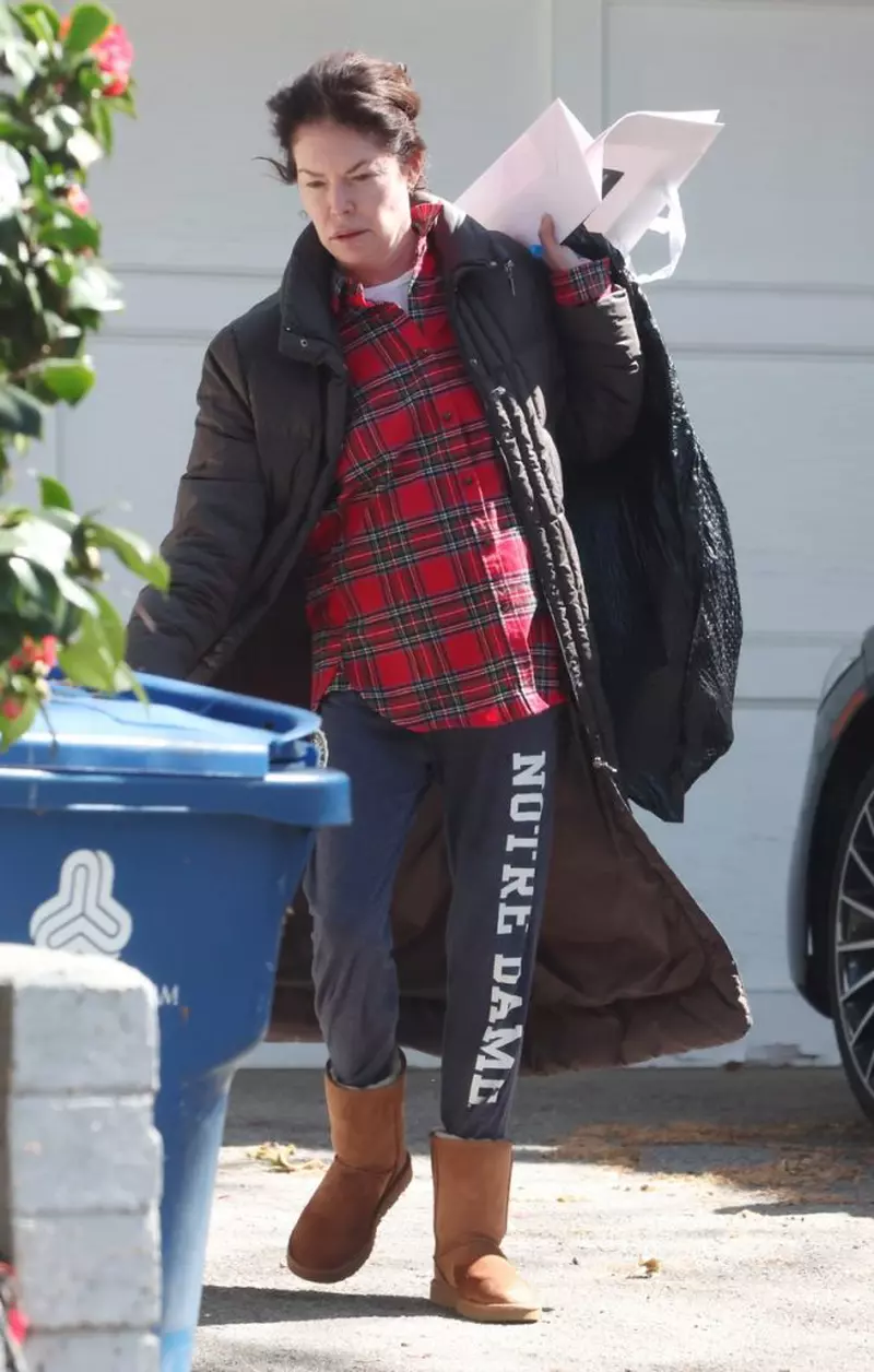 Lara Flynn Boyle a împlinit 53 de ani. Cum arată acum actrița și cum a ...