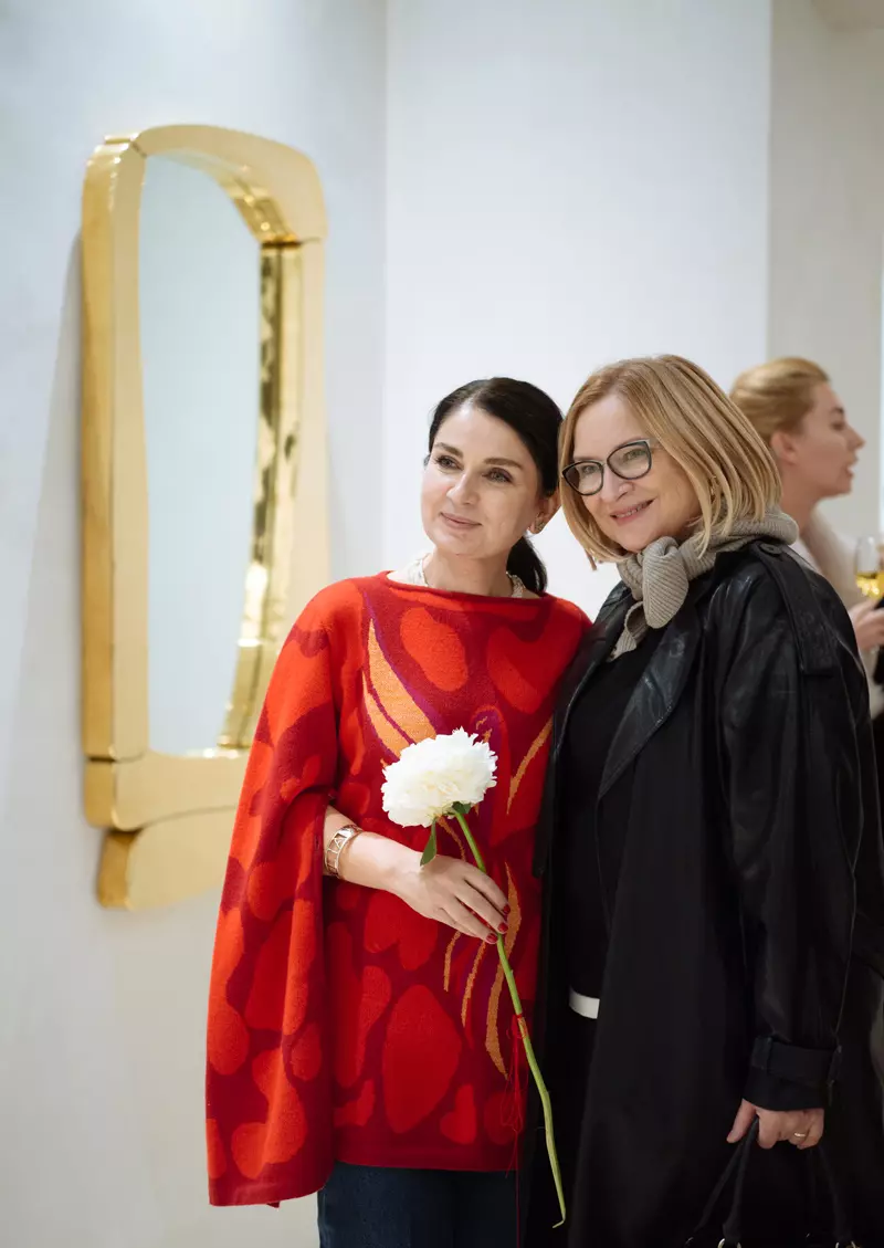 Primul Ami Amalia Flagship Store din București - Elle.ro