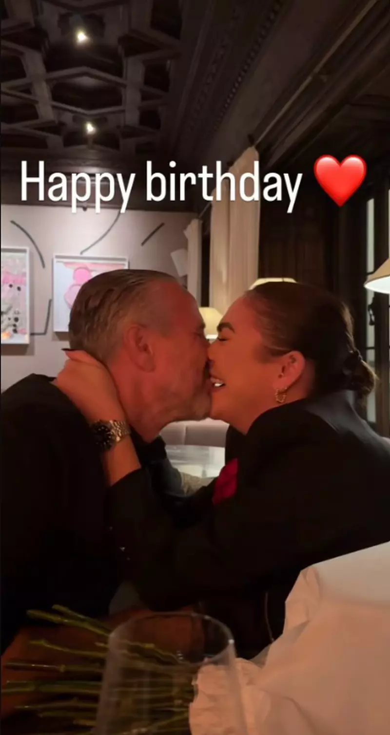 Laurențiu Reghecampf și-a cerut partenera în căsătorie. Corina Caciuc, în lacrimi de emoție ...