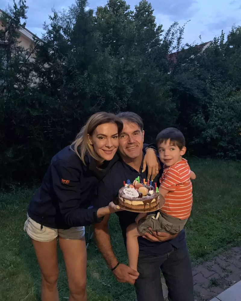 Soțul Roxanei Ciuhulescu s-a răsturnat cu mașina la Campionatul de Off ...