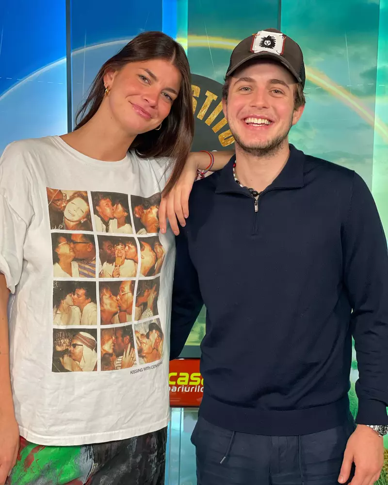 Aris Eram, tachinat de Mario Fresh despre relația cu Laura Giurcanu ...