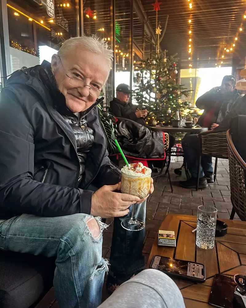 Irinel Columbeanu trăiește din banii fiicei și visează la o viață de ...