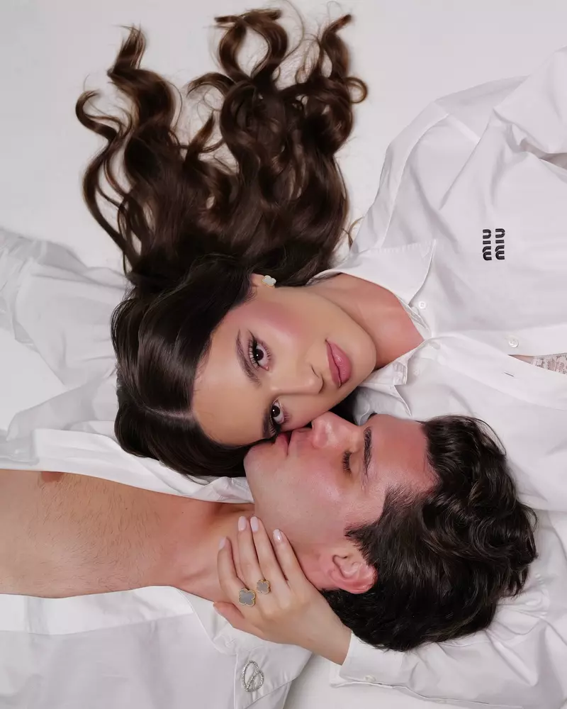 Elena Hagi, primele imagini cu burtica de gravidă la vedere. Fotografii ...