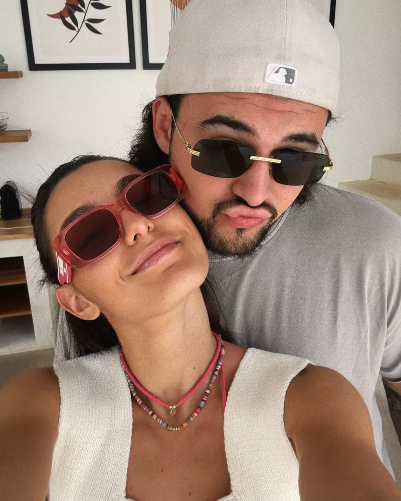 Mario Fresh a plecat din club cu o fostă concurentă de la Chefi la ...