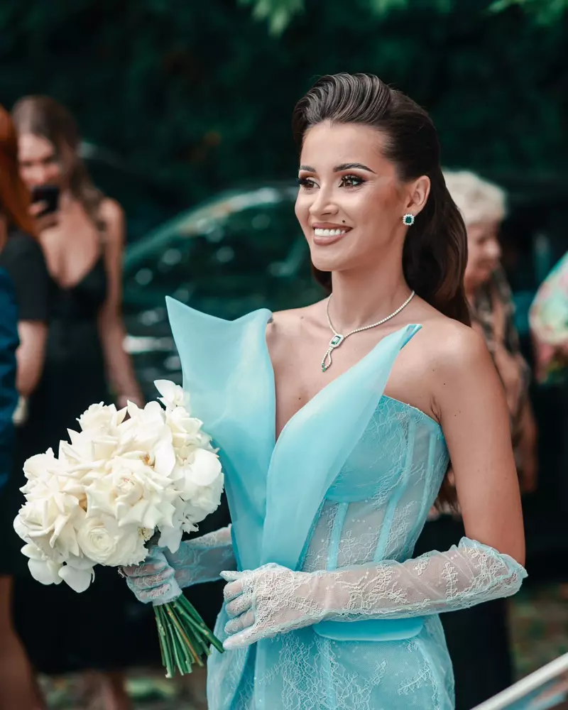 Nuntă în familia Kanal D! Ana Maria Barnoschi s-a căsătorit civil cu ...