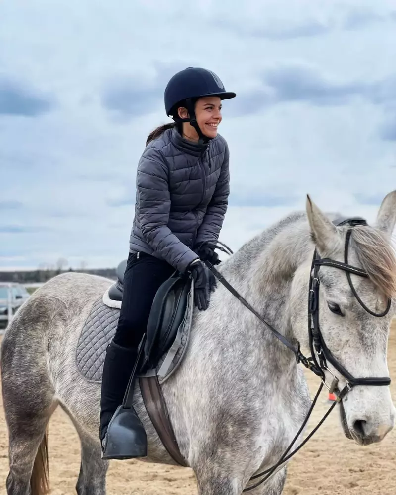 Mădălina Craiu, pasionată de echitație. „Visul ar fi să intru în lotul ...